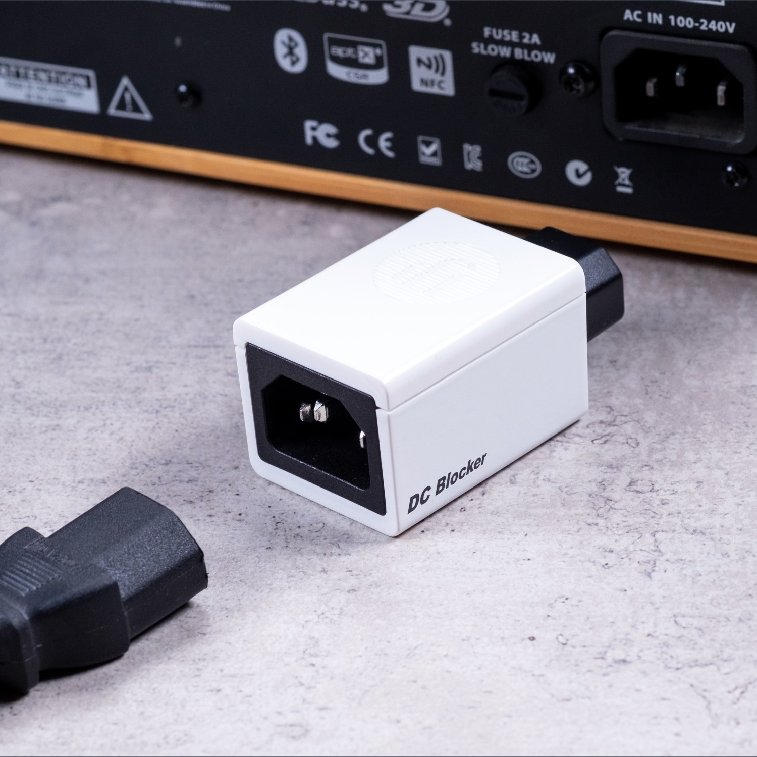 iFi DC Blocker Gleichstrom-Blocker gegen Brummgeräusche
